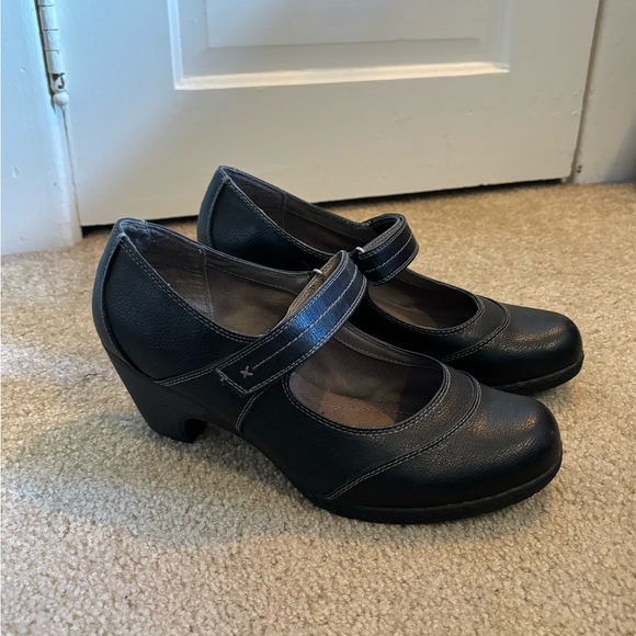 cloudwalkers | Shoes | Cloudwalkers Mary Janes | Poshmark
